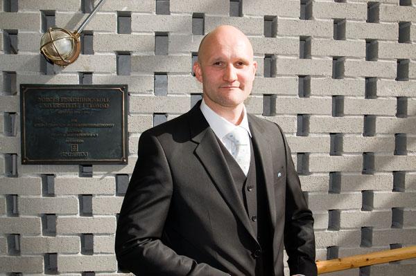 Ny doktorgrad HHT - Asbjørn Warvik Rørtveit: "Fisk til middag? Skal ...