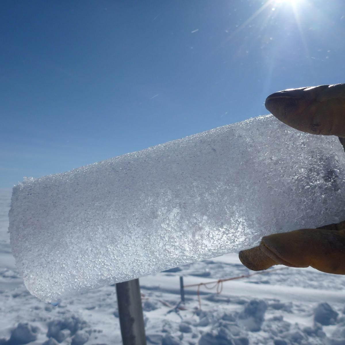 Arktiske forberedelser i jakten på den eldste isen i Antarktis | UiT
