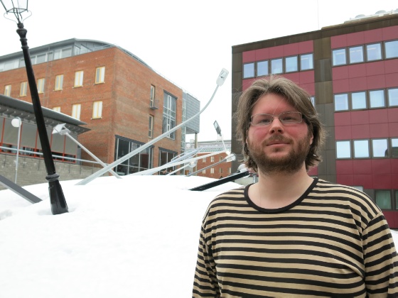 De universelle krefter holder på kvarken | UiT