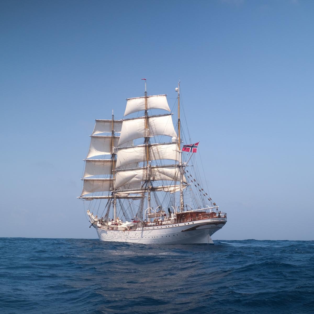 Arctic Future Pathfinders – A journey through the Northwest Passage | UiT